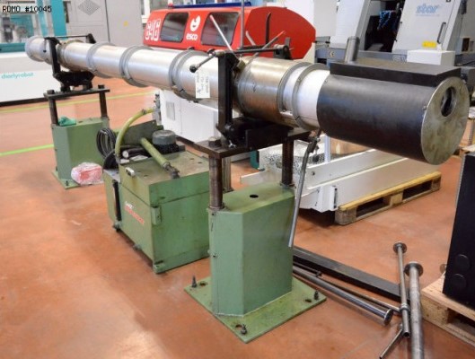 Takisawa Company CNC Lathe Model TD-200